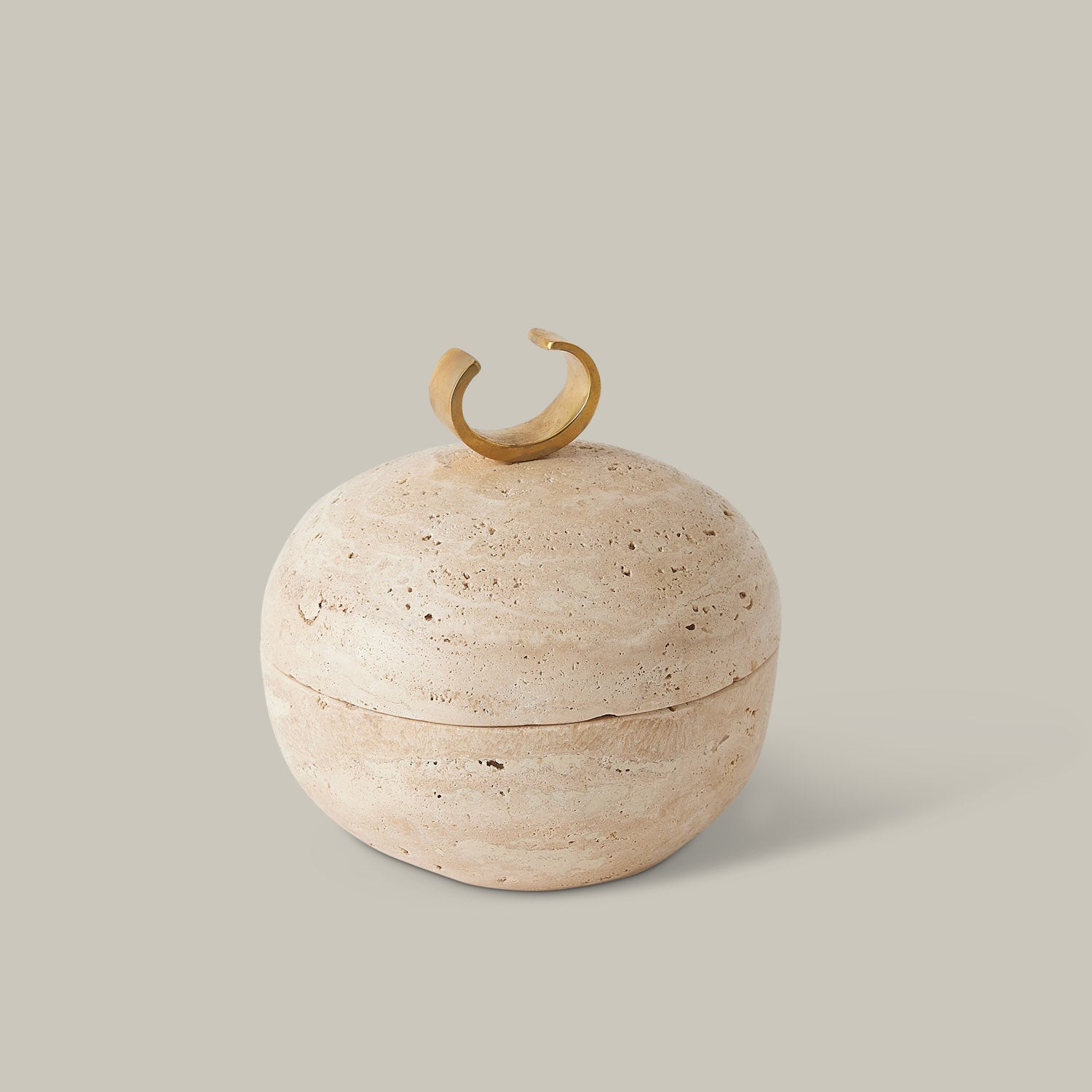 Caillou Lidded Pot (Travertine)