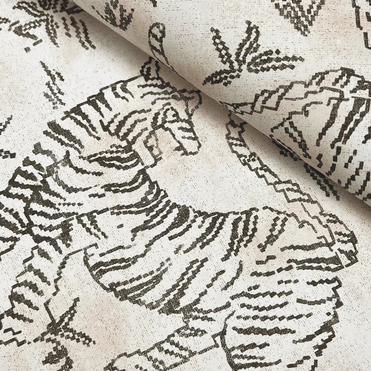 Orly Tigers White Wallpaper