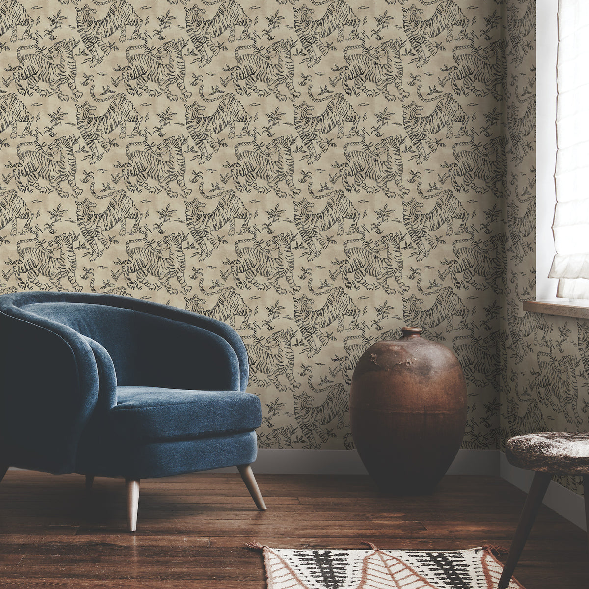 Orly Tigers Wallpaper (Taupe)