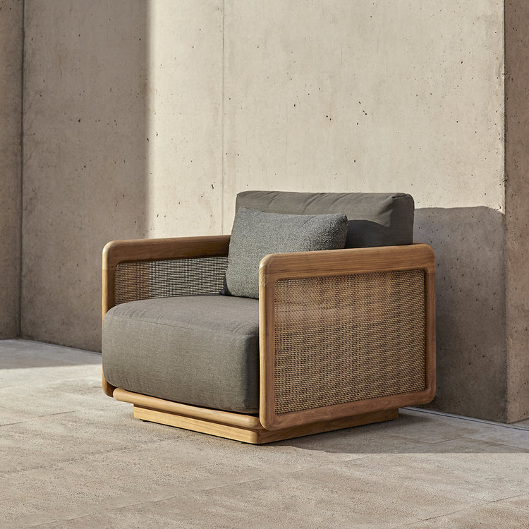 Dock Teak Swivel Lounge Chair – LemieuxEtCieShop